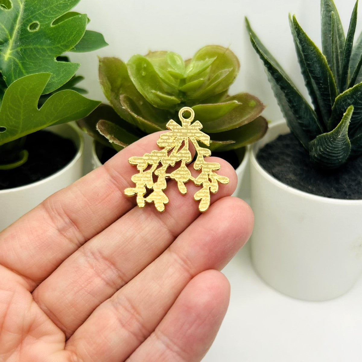 Enamel Christmas Mistletoe Charms, 30x28mm – Guerrilla Charm