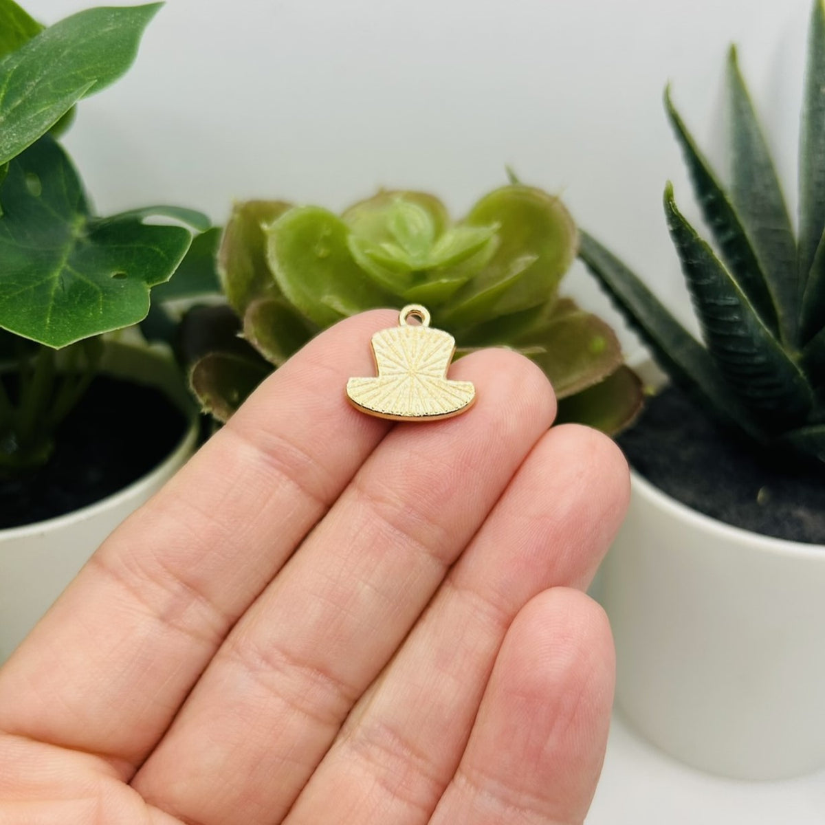 American Flag Uncle Sam Hat Charms, 15x15mm – Guerrilla Charm