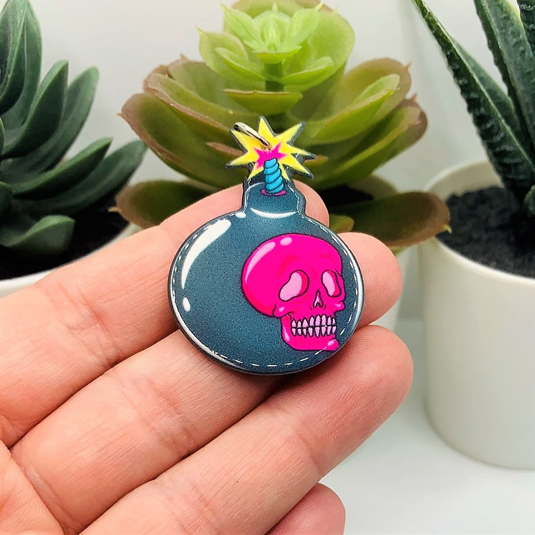 1, 4 or 20 Pieces: Pink Skull Bomb Charms - Double Sided – Guerrilla Charm